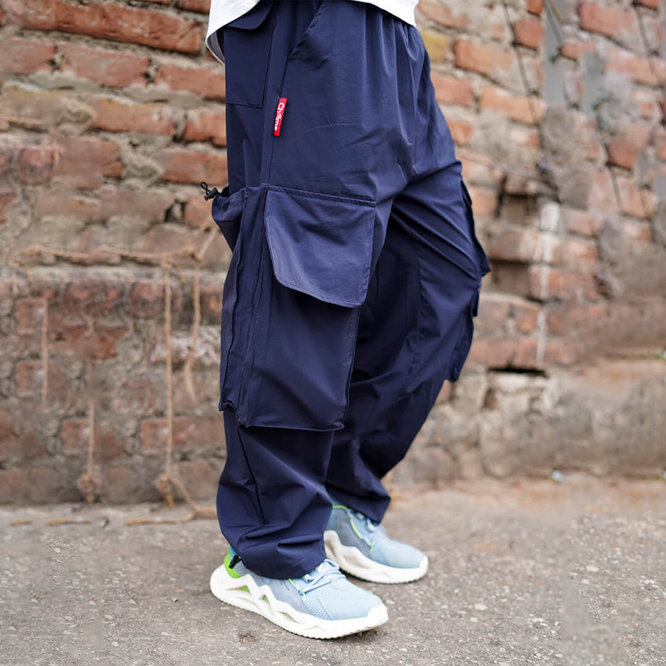 Chillme: A cool collection of baggy clothes– chillme